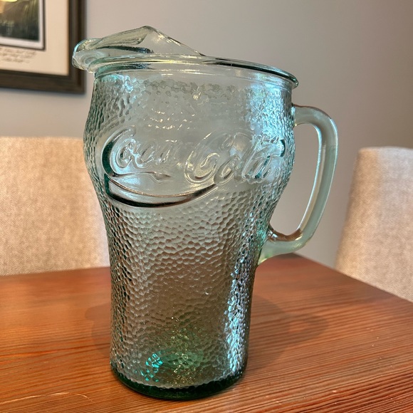 Coca Cola | Kitchen | Vintage Coca Cola Coke Pebbled Glass 64oz Green ...